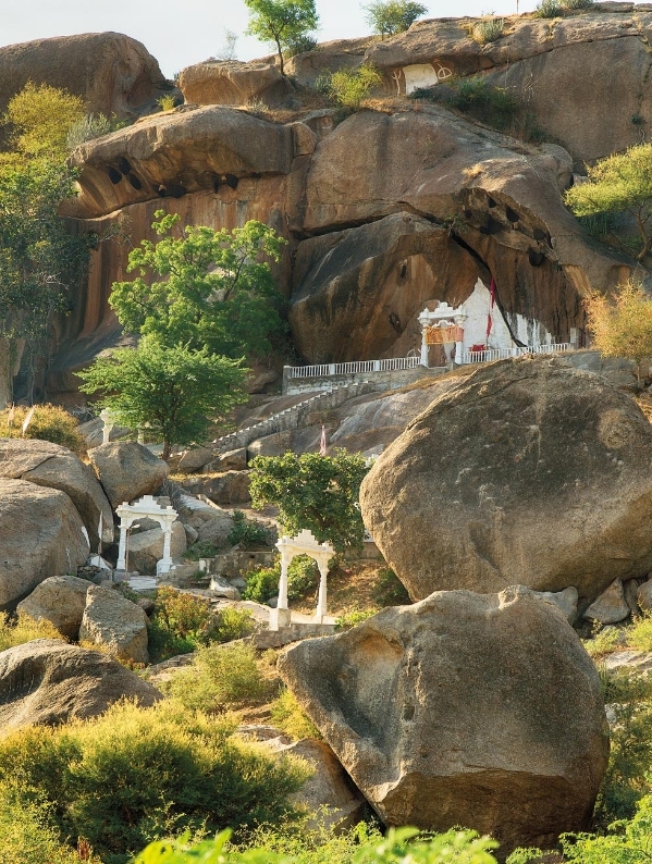 SUJÁN JAWAI - Luxury Hotel In Rural Rajasthan | Jacada Travel